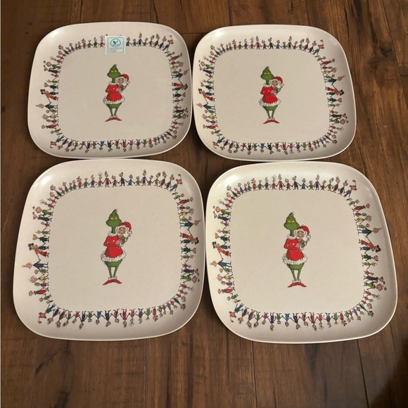 Dr. Seuss | Dining | Dr Seuss The Grinch Set 4 Bamboo Dinner Plates ...